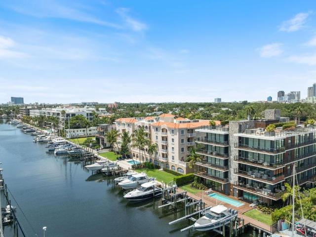 Luxury apartment complex for sale in Fort Lauderdale, Florida