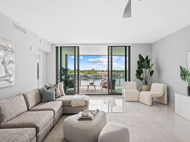 Luxury apartment complex for sale in Fort Lauderdale, Florida