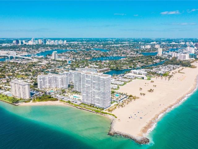 Luxury apartment complex for sale in Fort Lauderdale, Florida