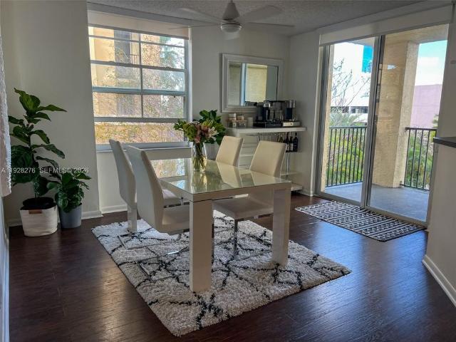 Luxury apartment complex for sale in Fort Lauderdale, Florida