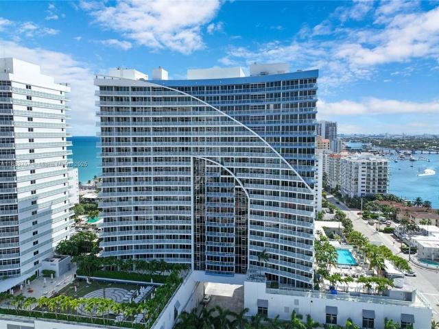 Luxury apartment complex for sale in Fort Lauderdale, Florida