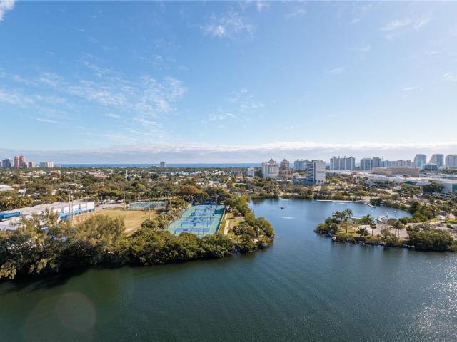 Luxury apartment complex for sale in Fort Lauderdale, Florida