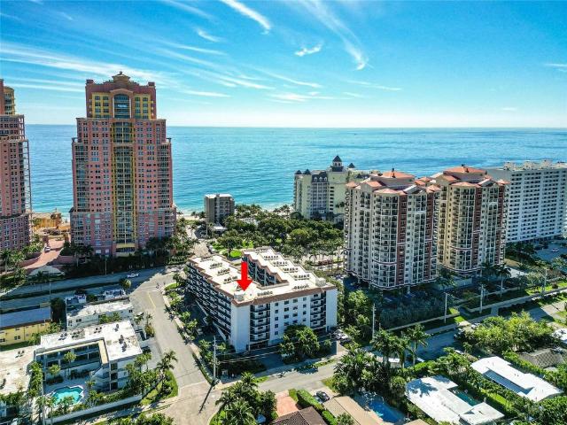 Luxury apartment complex for sale in Fort Lauderdale, Florida