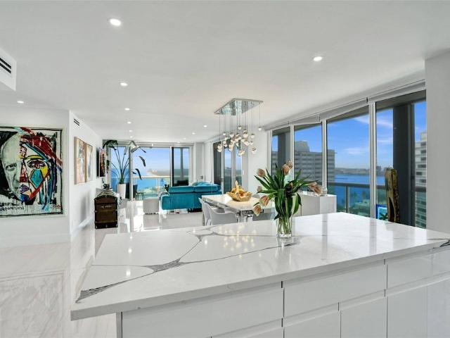 Luxury apartment complex for sale in Fort Lauderdale, Florida