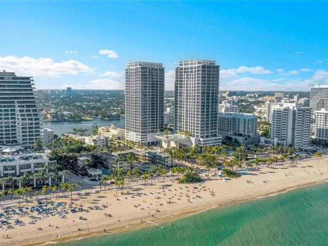 Luxury apartment complex for sale in Fort Lauderdale, Florida