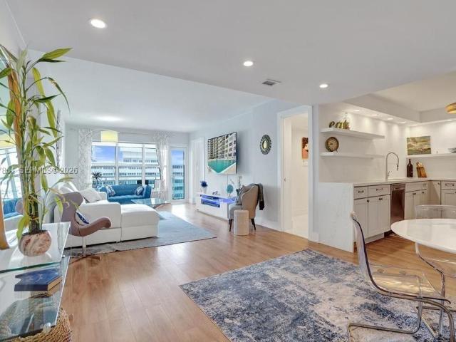 Luxury apartment complex for sale in Fort Lauderdale, Florida