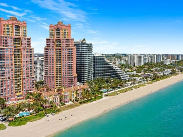 Luxury apartment complex for sale in Fort Lauderdale, United States