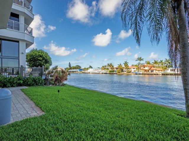 Luxury apartment complex for sale in Fort Lauderdale, United States