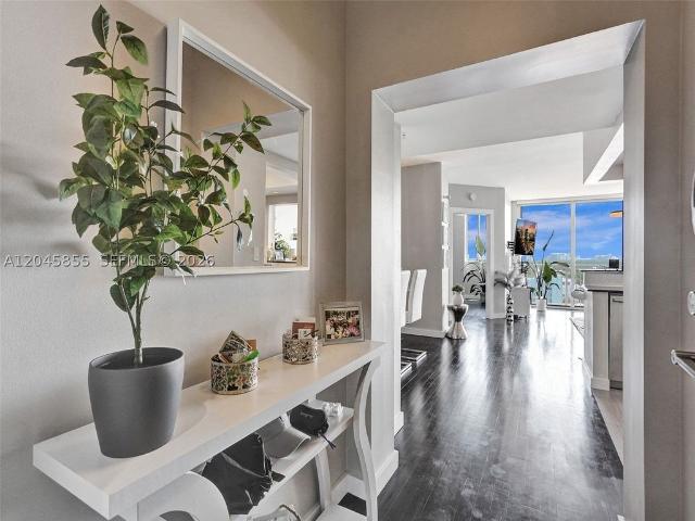 Luxury apartment complex for sale in Fort Lauderdale, United States