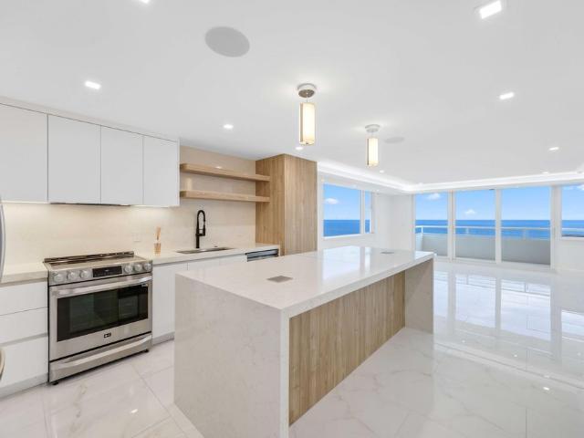 Luxury apartment complex for sale in Fort Lauderdale, United States