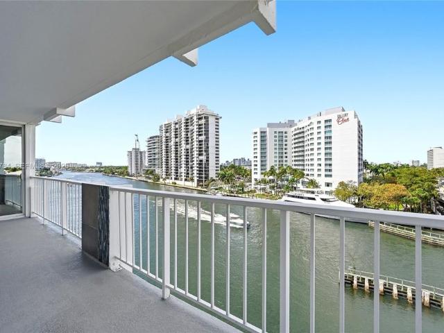 Luxury apartment complex for sale in Fort Lauderdale, United States