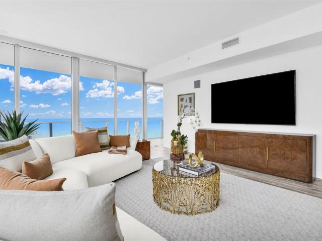 Luxury apartment complex for sale in Fort Lauderdale, United States