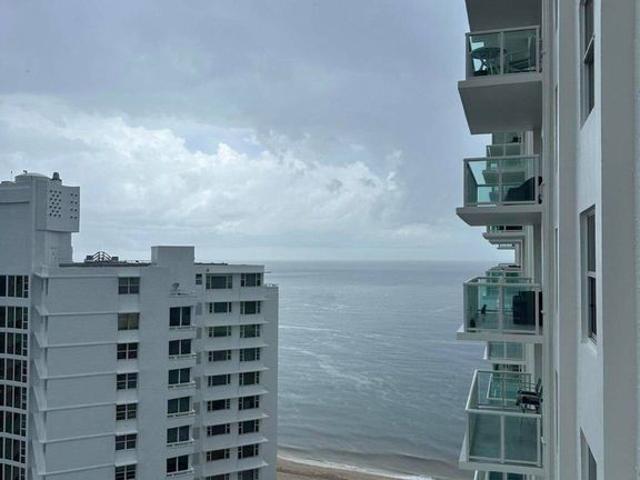 Luxury apartment complex for sale in Fort Lauderdale, Florida