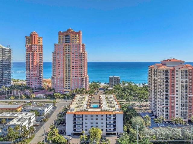 Luxury apartment complex for sale in Fort Lauderdale, United States