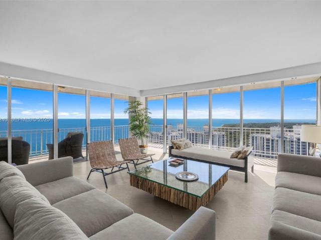 Luxury apartment complex for sale in Key Biscayne, United States