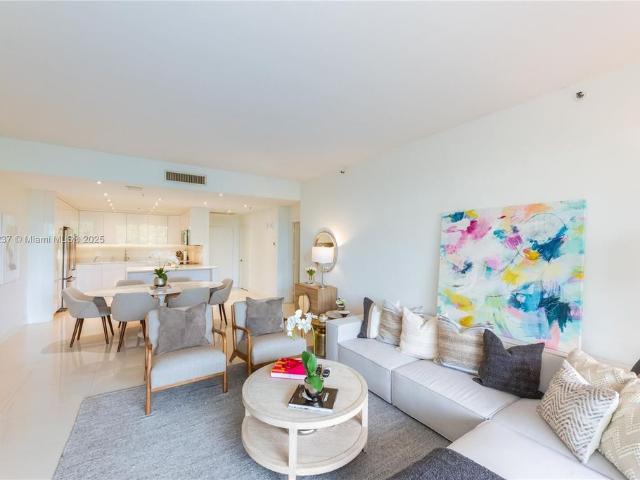 Luxury apartment complex for sale in Key Biscayne, United States