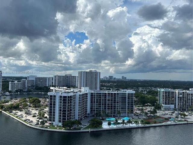 Luxury apartment complex for sale in Hollywood, Florida