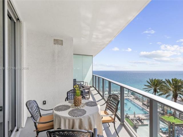 Luxury apartment complex for sale in Hollywood, Florida