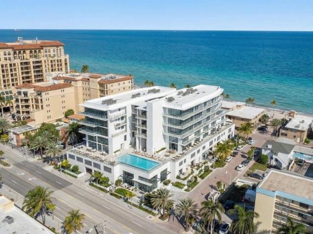 Luxury apartment complex for sale in Hollywood, Florida