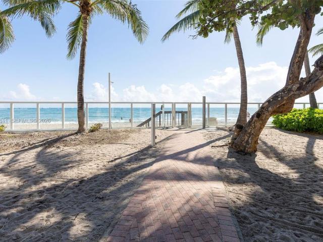 Luxury apartment complex for sale in Hollywood, Florida
