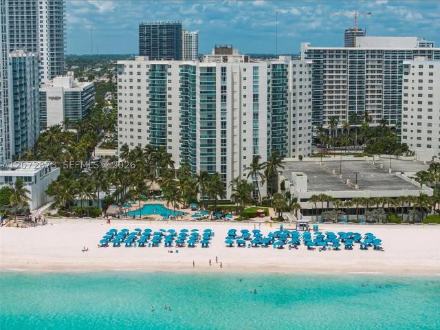 Luxury apartment complex for sale in Hollywood, Florida