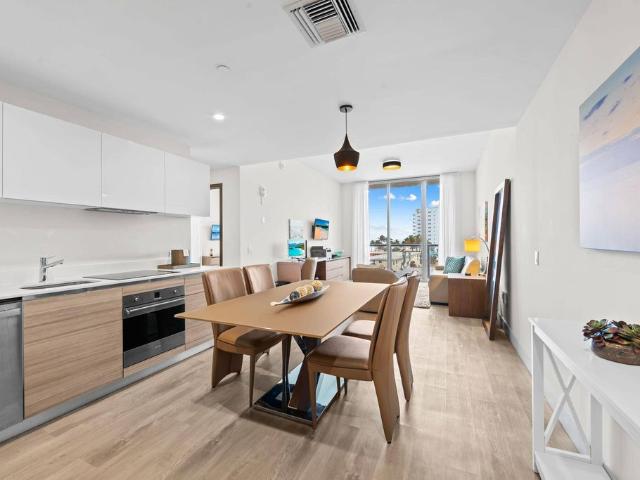 Luxury apartment complex for sale in Hollywood, Florida