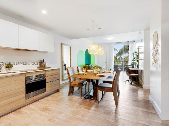 Luxury apartment complex for sale in Hollywood, Florida