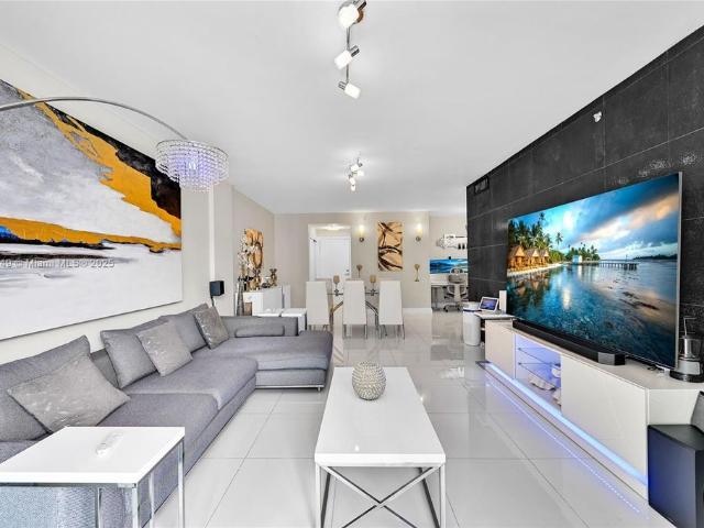 Luxury apartment complex for sale in Hollywood, Florida