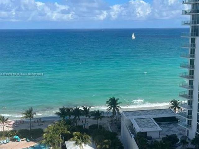 Luxury apartment complex for sale in Hollywood, Florida