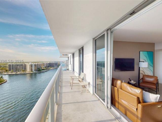 Luxury apartment complex for sale in Hollywood, Florida