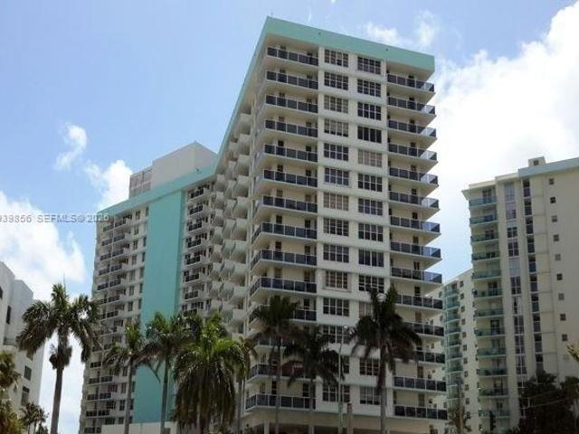 Luxury apartment complex for sale in Hollywood, Florida