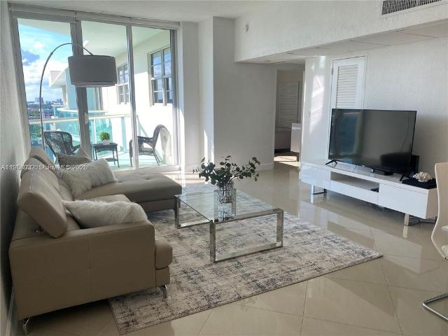 Luxury apartment complex for sale in Hollywood, Florida