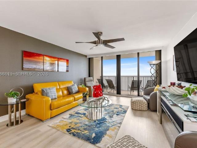 Luxury apartment complex for sale in Hollywood, United States