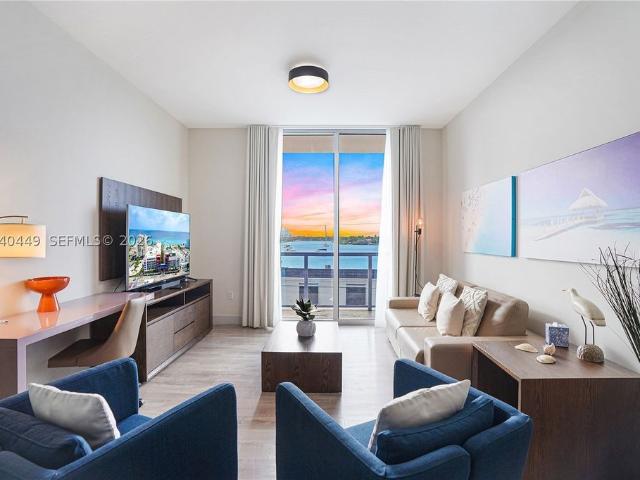 Luxury apartment complex for sale in Hollywood, United States