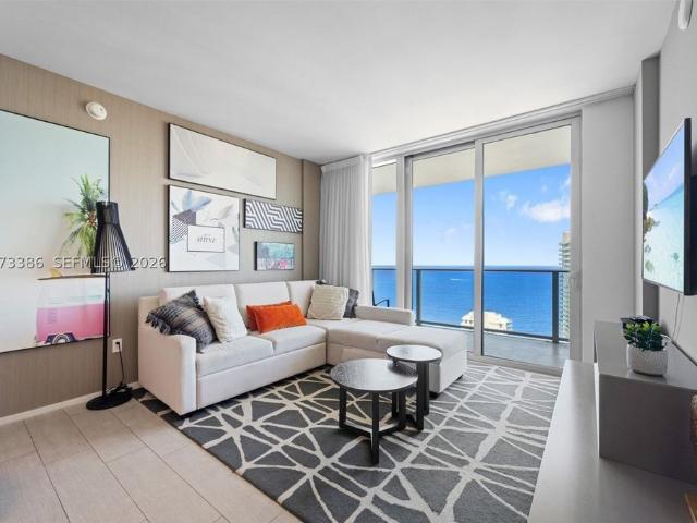 Luxury apartment complex for sale in Hollywood, United States