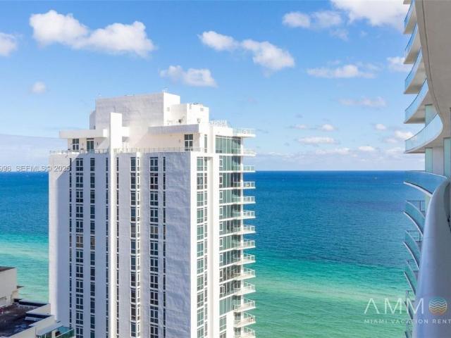 Luxury apartment complex for sale in Hollywood, United States
