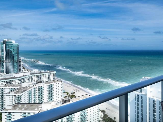 Luxury apartment complex for sale in Hollywood, United States