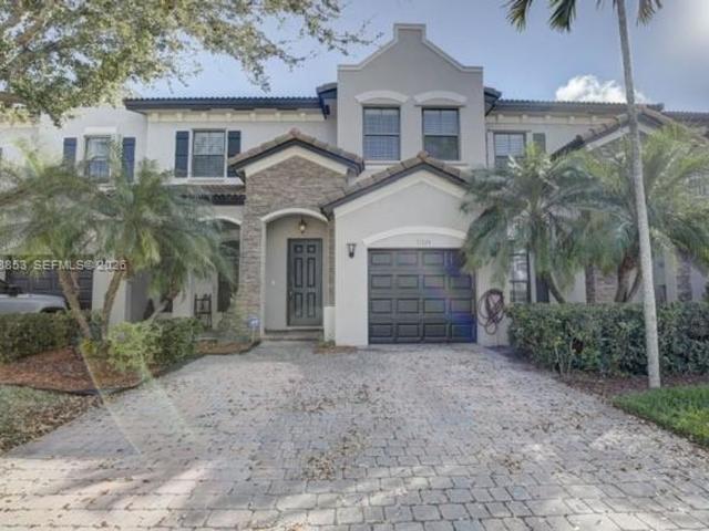 Luxury apartment complex for sale in Homestead, Florida