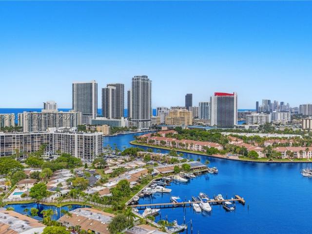 Luxury apartment complex for sale in Hallandale, United States