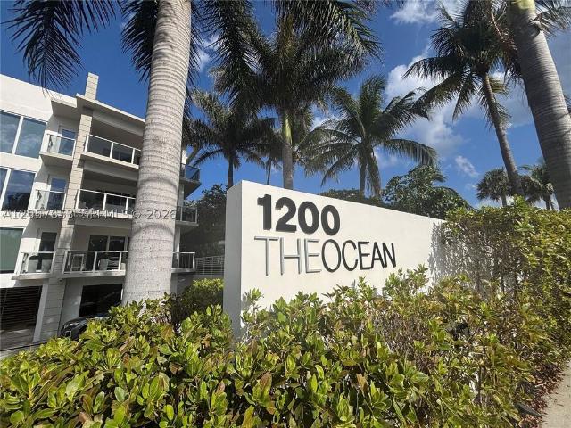 Luxury apartment complex for sale in Hillsboro Beach, Florida