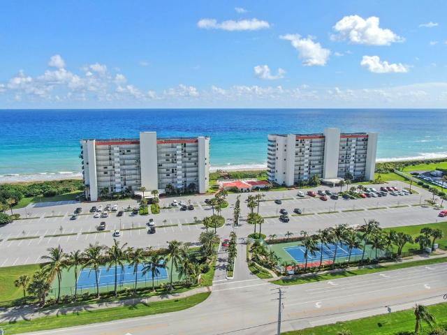 Luxury apartment complex for sale in Jensen Beach, Florida