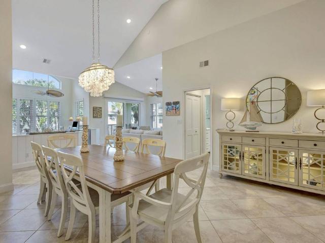 Luxury apartment complex for sale in Jupiter, United States