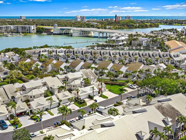 Luxury apartment complex for sale in Jupiter, Florida