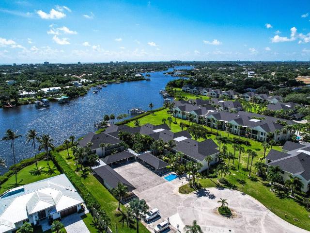Luxury apartment complex for sale in Jupiter, Florida