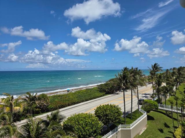 Luxury apartment complex for sale in Jupiter, Florida