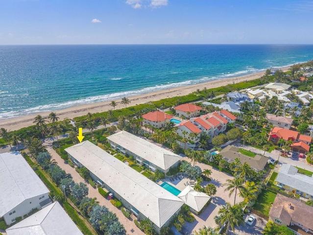 Luxury apartment complex for sale in Ocean Ridge, United States