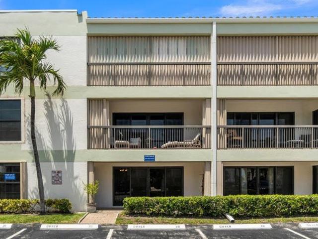 Luxury apartment complex for sale in Lauderdale by the sea, Florida