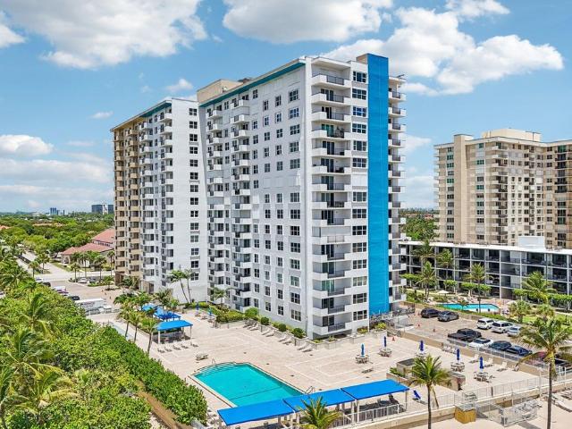 Luxury apartment complex for sale in Lauderdale by the sea, Florida