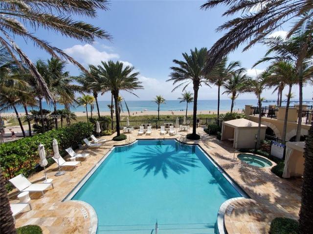 Luxury apartment complex for sale in Lauderdale by the sea, United States