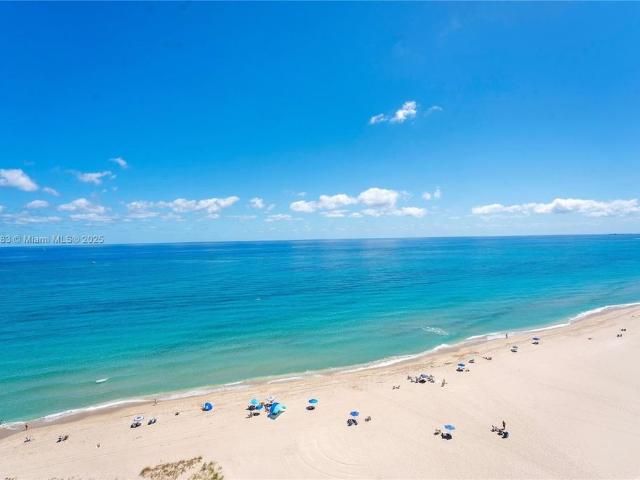 Luxury apartment complex for sale in Lauderdale by the sea, United States